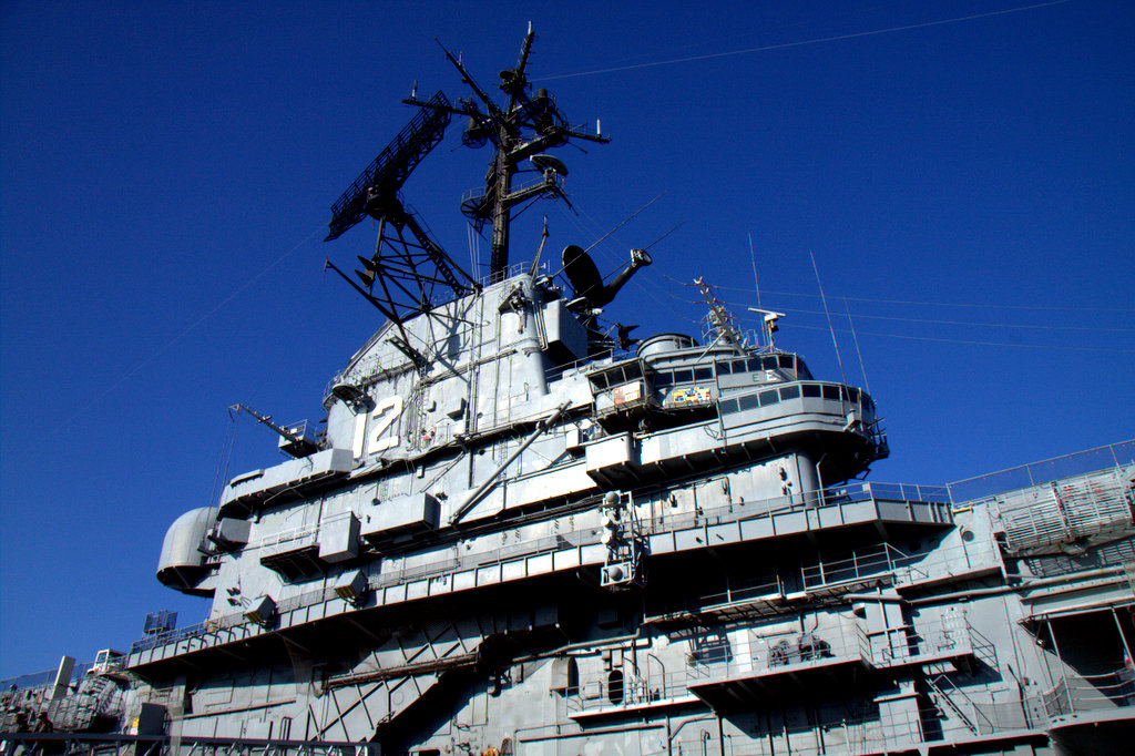 ARRL Clubs - USS HORNET AMATEUR RADIO CLUB