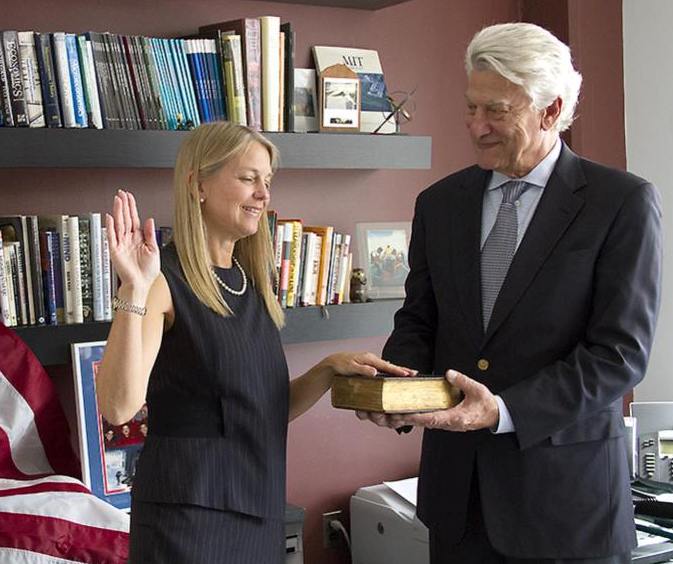 Radio Amateur Sworn In as New NASA Deputy Administrator