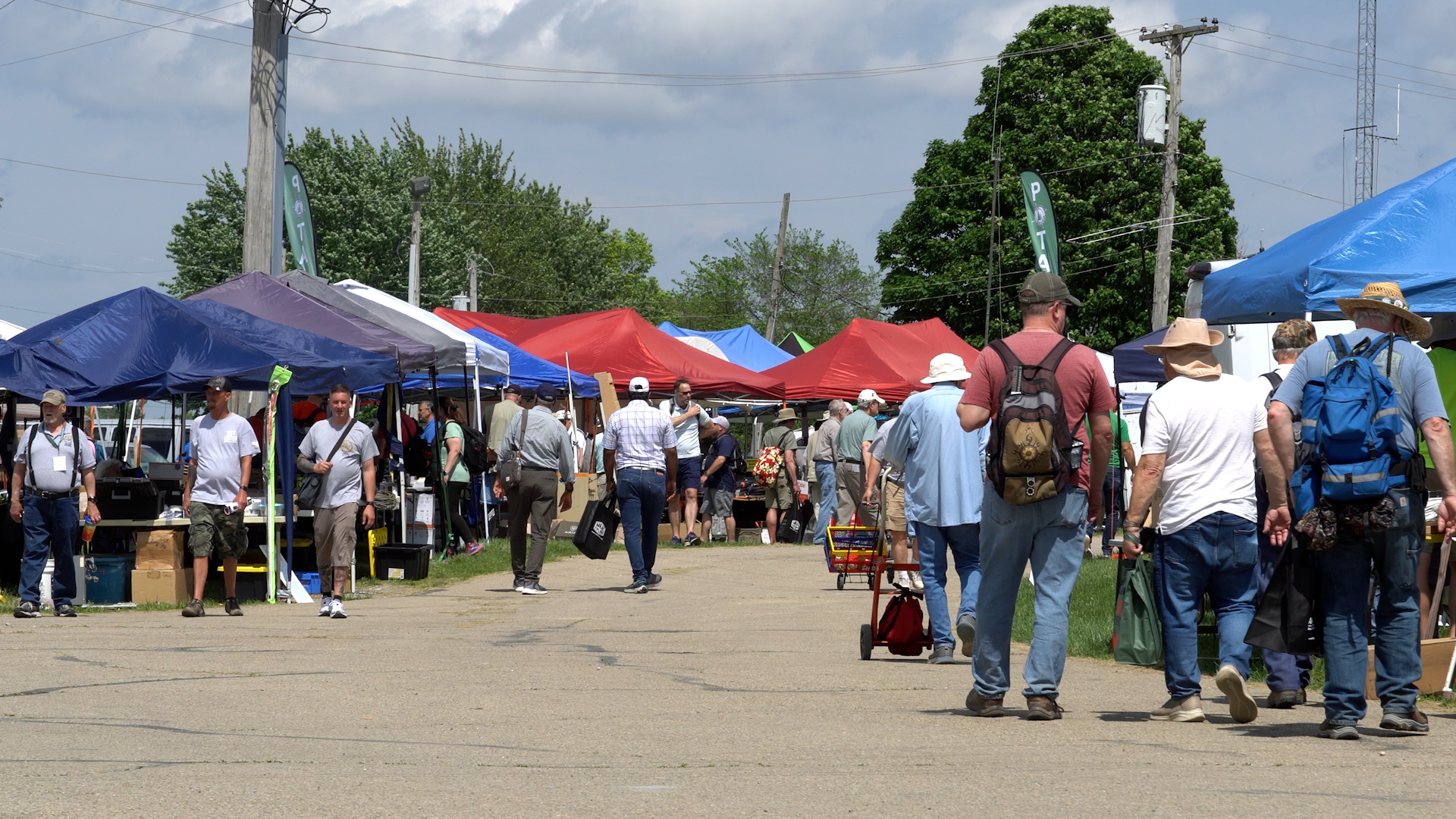 ARRL Coverage of 2025 Dayton Hamvention - Friday, May 16